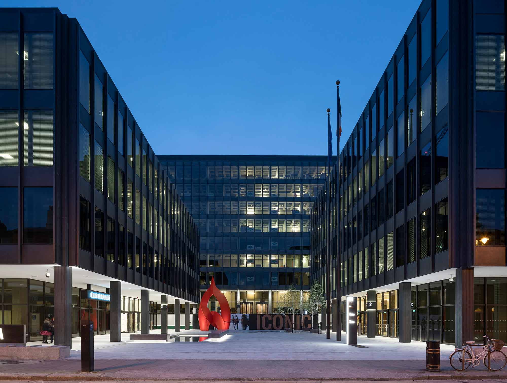 Miesian Plaza - John Paul Construction