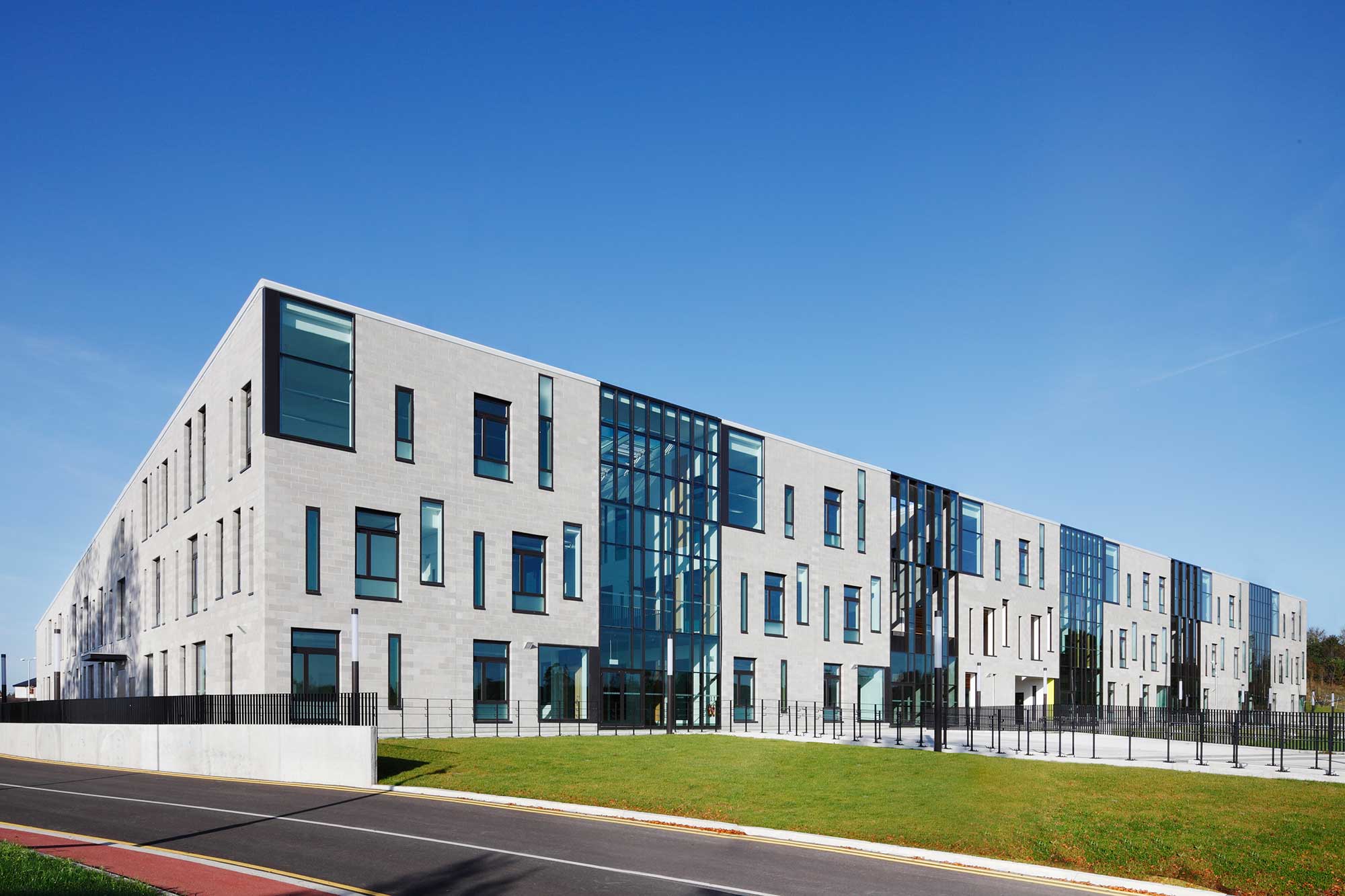 Athlone Institute of Technology, School of Engineering - John Paul ...