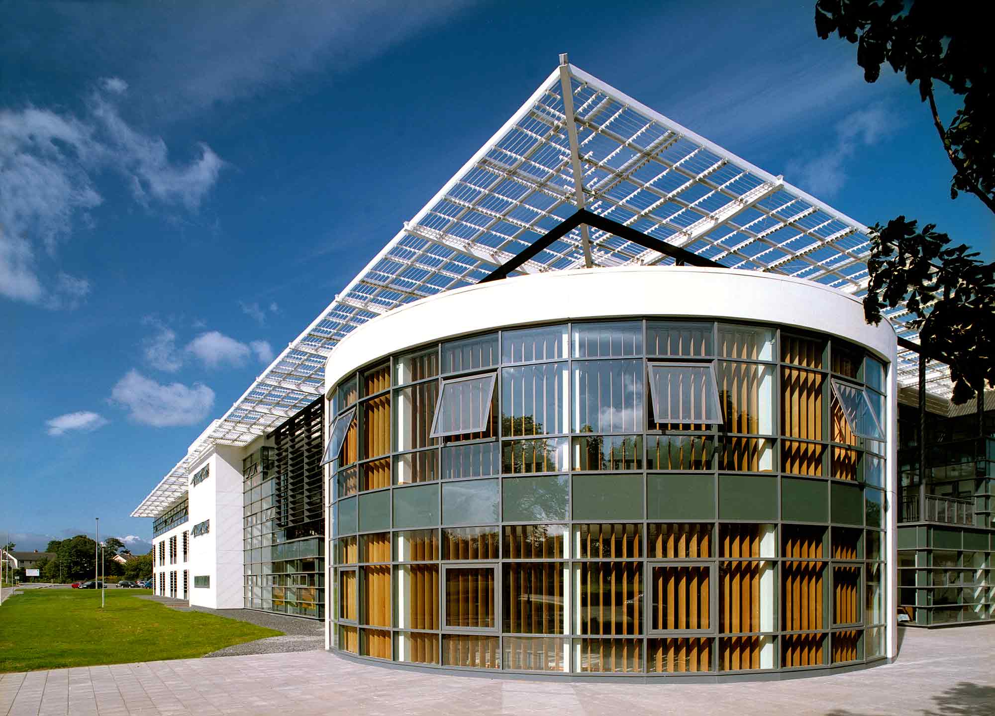 UCD – Quinn School of Business - John Paul Construction
